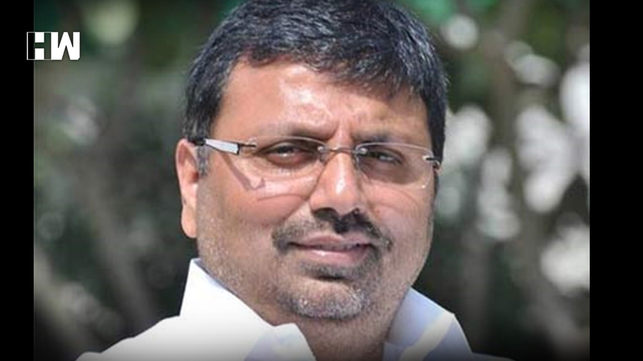 Rahul should get married before he can hug us, says BJP MP Nishikant Dubey - HW News English