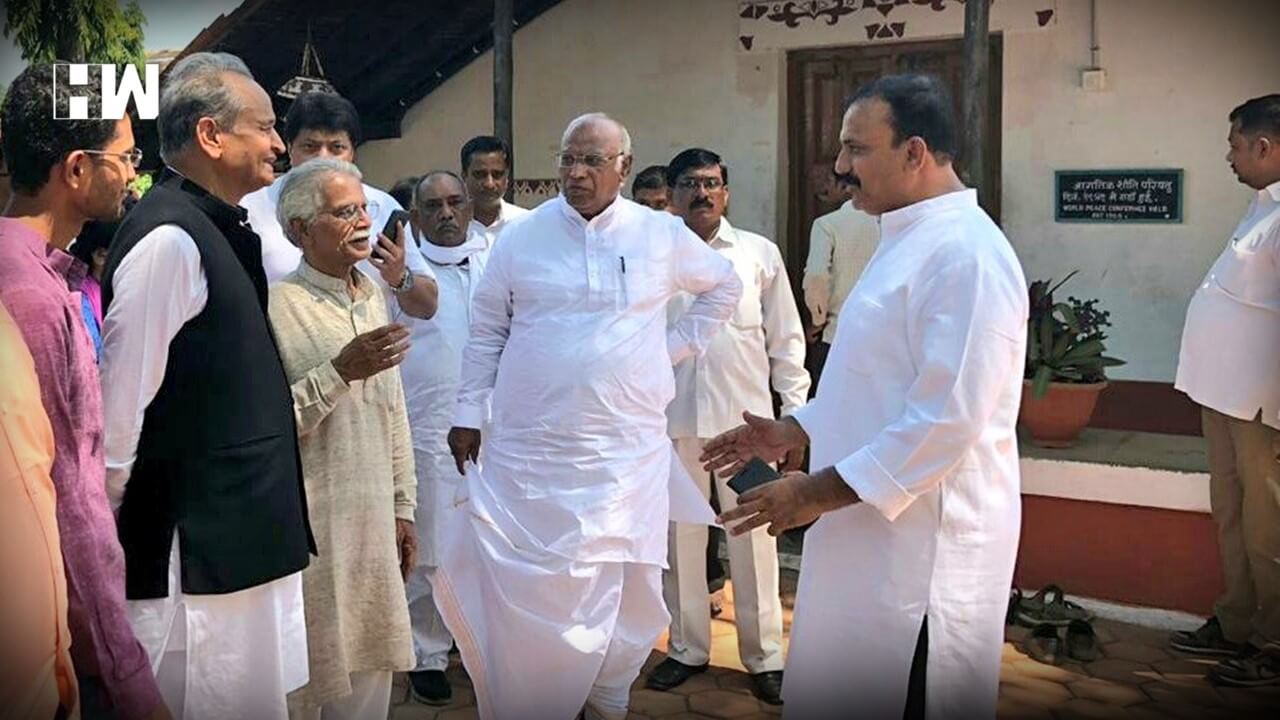 Congress to hold CWC meet at Wardha on Tuesday; focus on Sevagram - HW ...