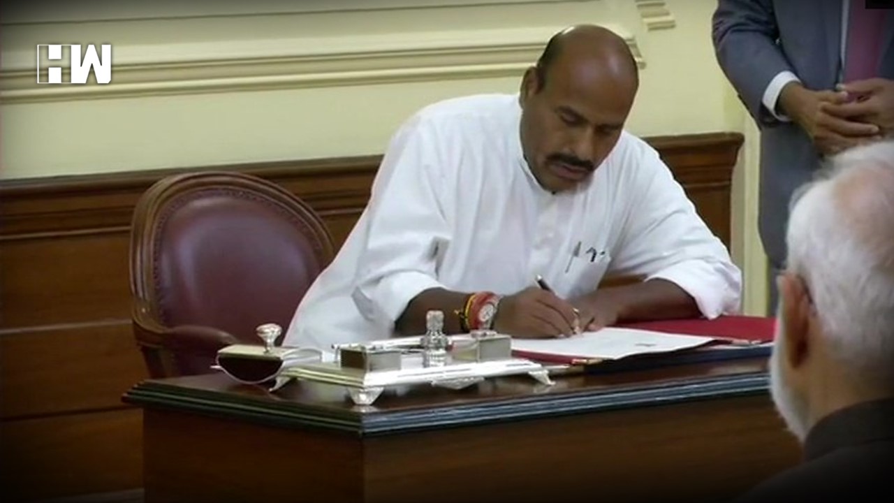 BJP MP Virendra Kumar takes oath as Protem Speaker of 17th Lok Sabha ...