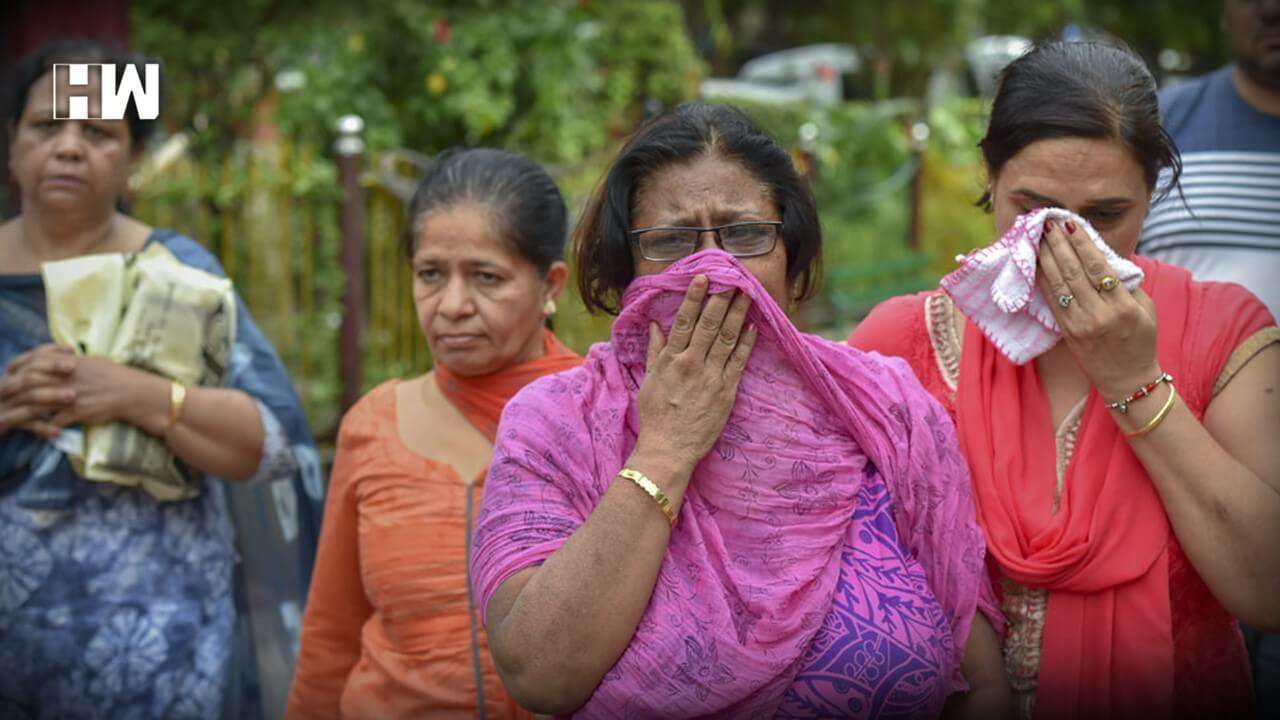 Burari deaths: Relatives dismiss suicide theory, allege family was ...