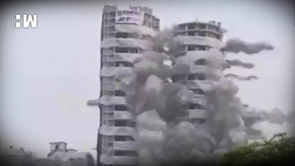Watch: Noida Twin Towers Collapse In Seconds - HW News English