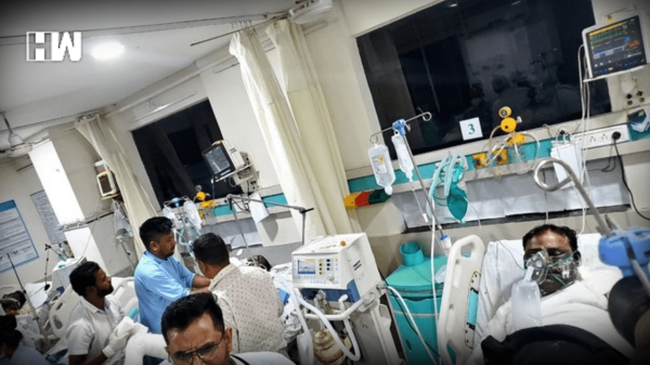 Madhya Pradesh: Fire Breaks Out During Refilling Petroleum Depot In ...