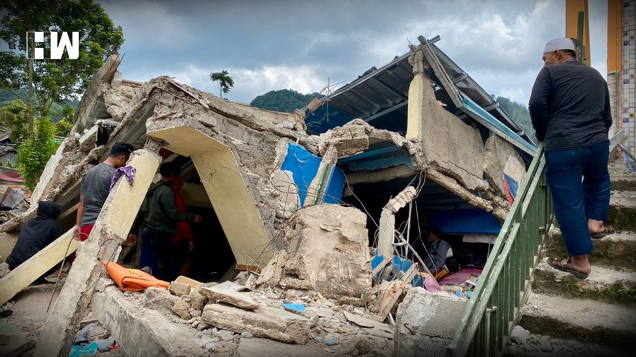Indonesia Earthquake: Death Toll Rises To 310 - HW News English Indonesia Earthquake: Death Toll Rises To 310 - HW News English