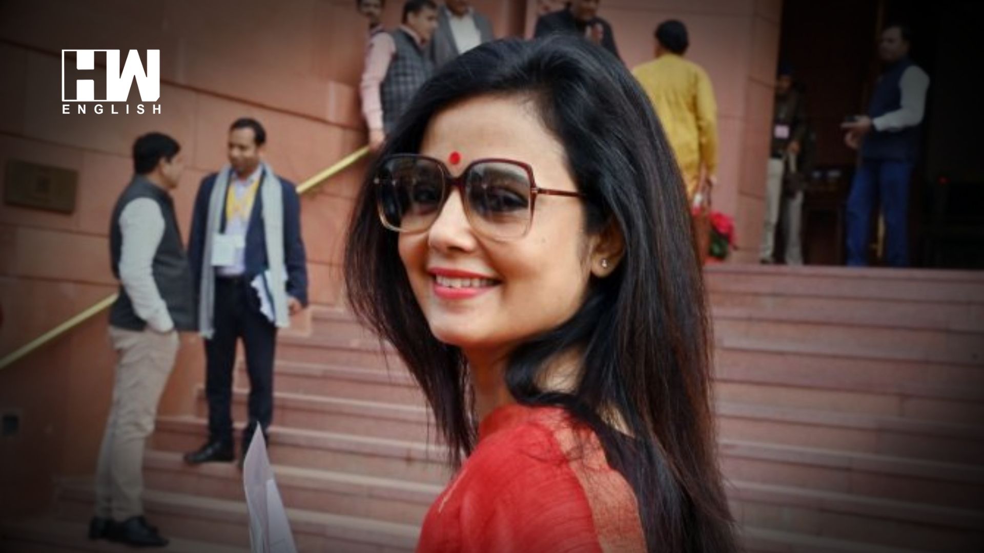 Mahua Moitra, Expelled MP, Receives Eviction Notice With Force Warning - HW News English