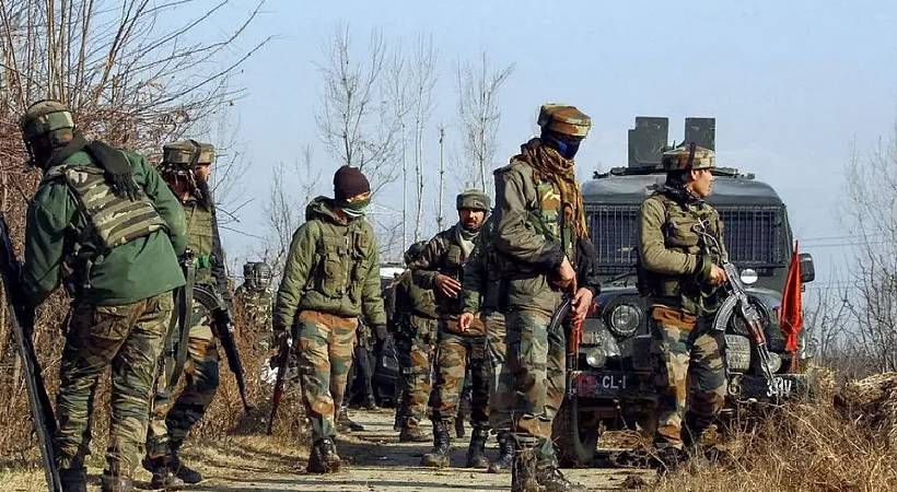 India-Pakistan Tensions: Three Terrorists Killed In J&K’s Shopian - HW News English